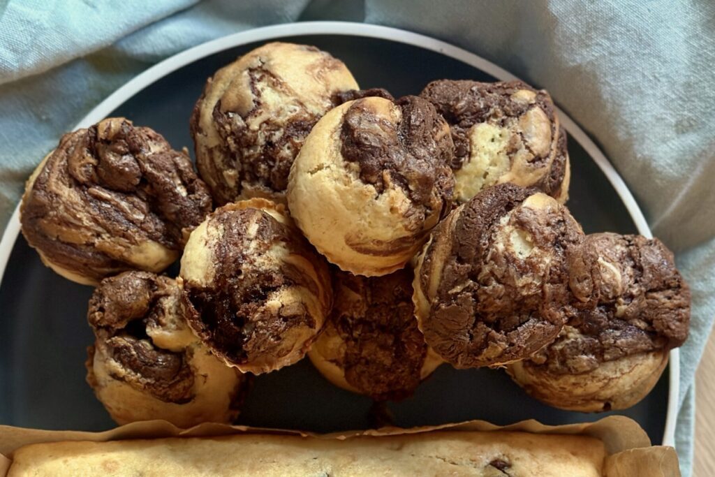 Nutella Muffins mit Swirl – saftig und lecker – Einfach Kuchen